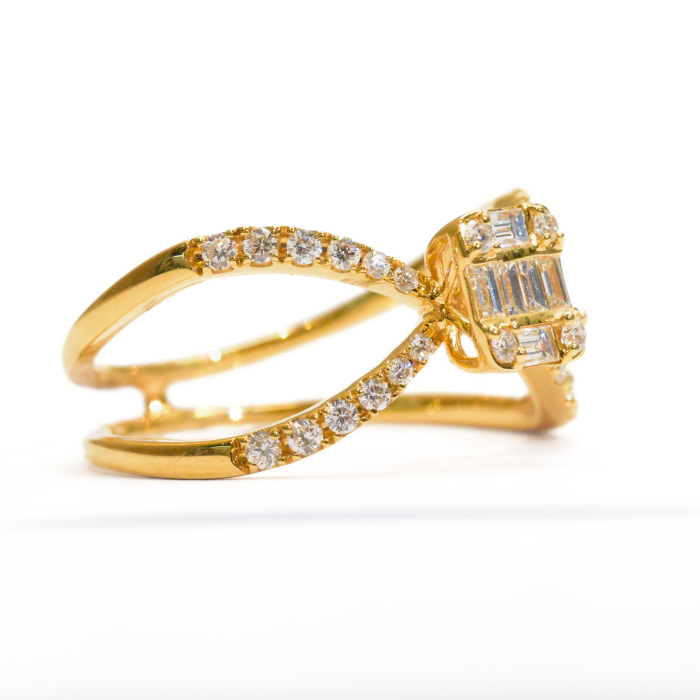 Motiwala Creations. Diamond Ring